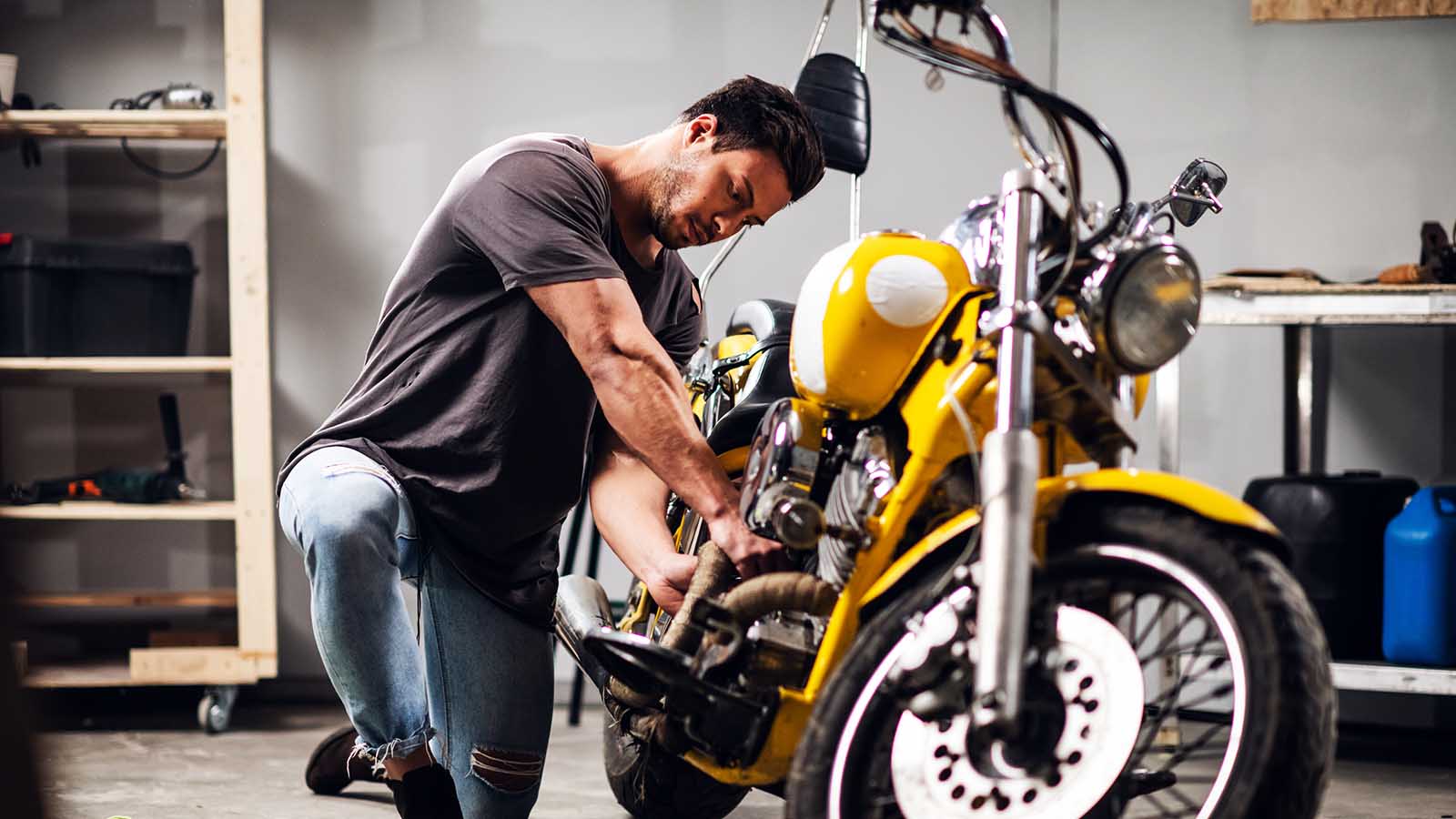 How to Maintain Your Two-wheeler's Paint?