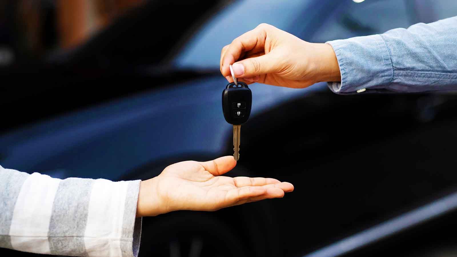 Planning to Buy a Second-hand Car? Know How to Get it Insured